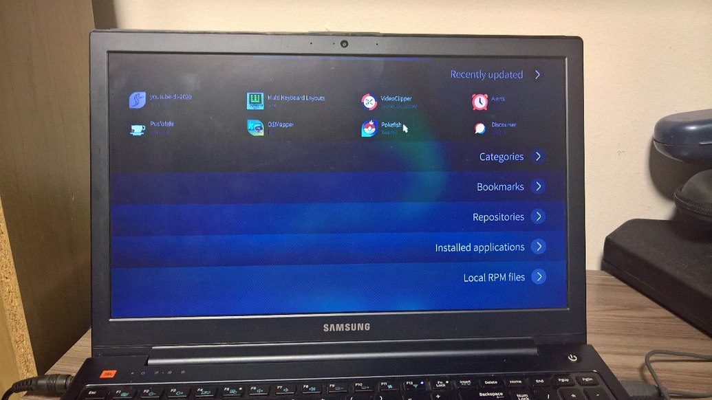 Sailfish x86 Linux Distribution for x86_64 - Hardware Adaptation ...